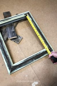 Easy DIY Picture Frame Tray - Do Dodson Designs