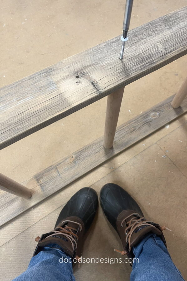 DIY Rustic Blanket Ladder - Scrap Wood - Do Dodson Designs