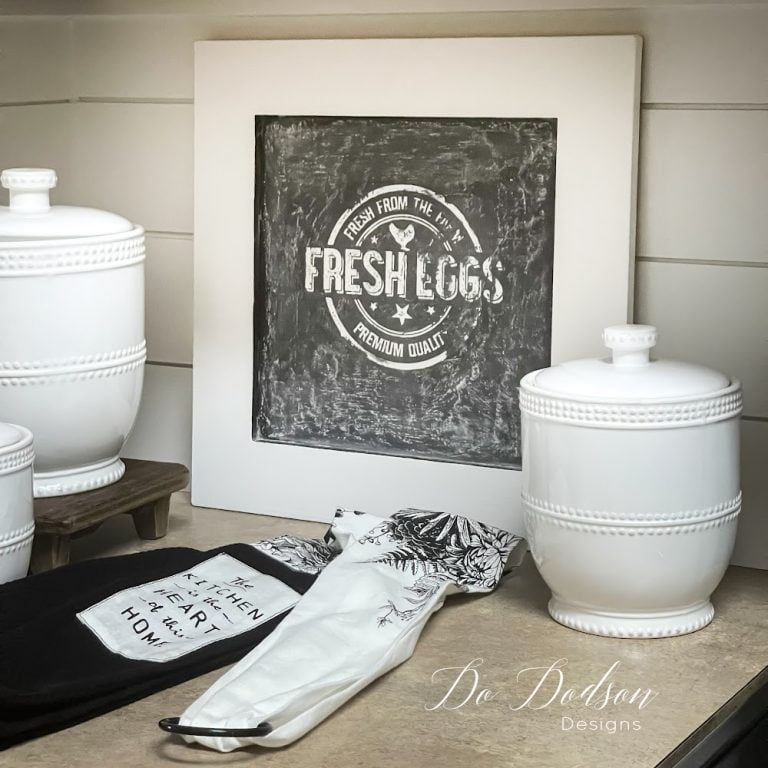 How I made Simple DIY Small Chalkboard Signs Out Of Thrift Store Art