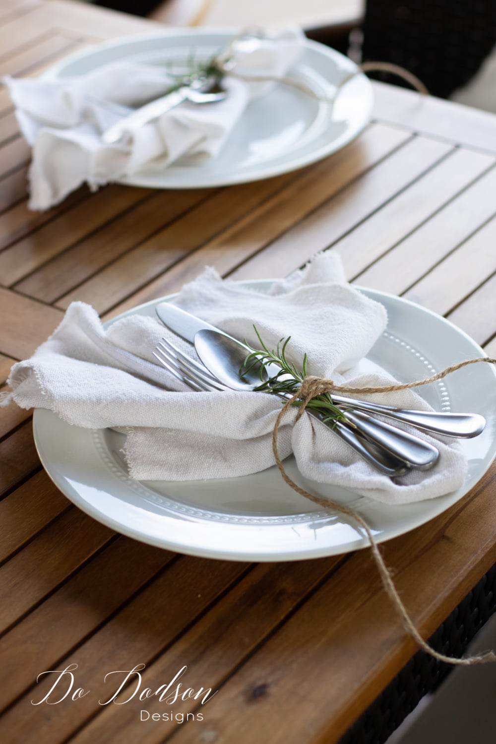 DIY Drop Cloth Napkins You'll Want To Use Everyday - Do Dodson Designs