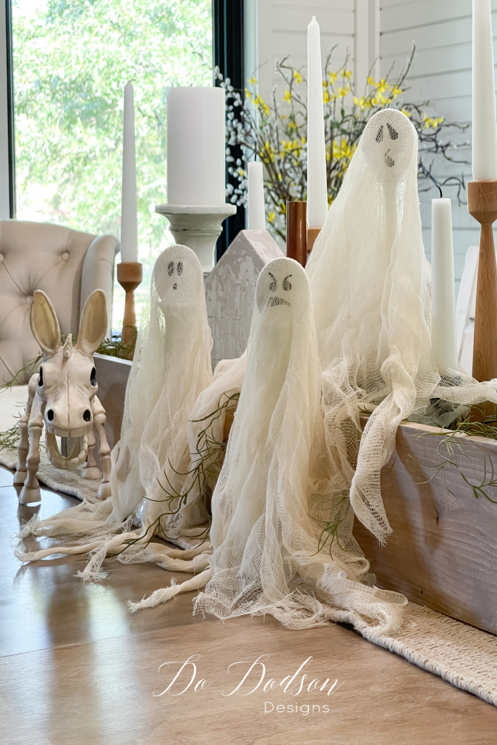 Hauntingly Cute DIY Wooden Spoon Ghost - Halloween Craft - Do Dodson ...