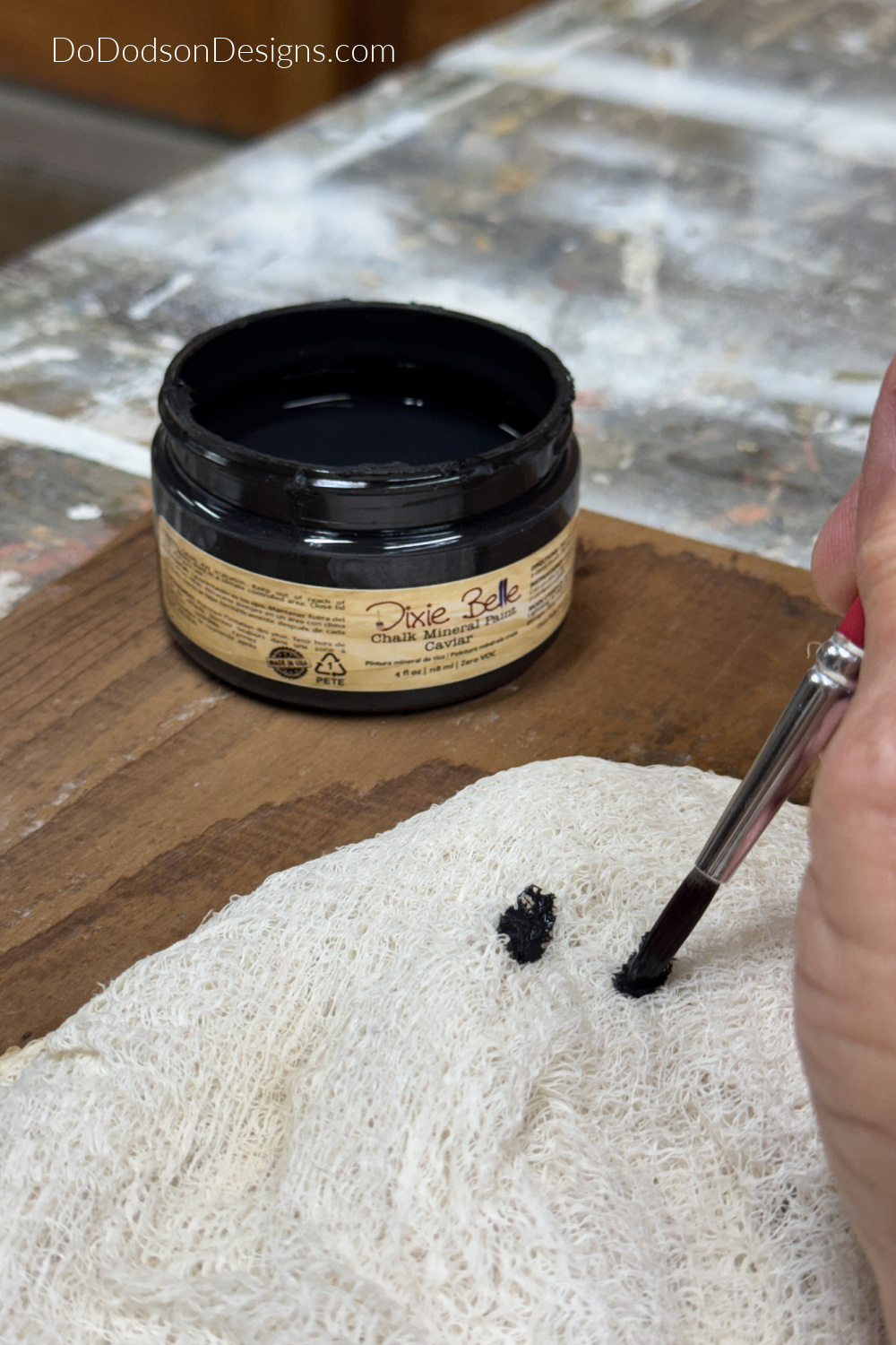 Easy DIY Cheesecloth Ghosts With Glue (Rustic Halloween Wall Decor ...