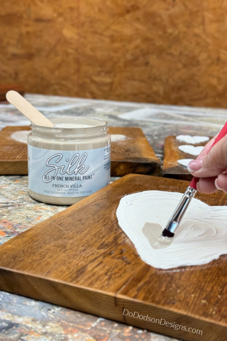 How To Create Spackle Art Hearts (DIY Wall Decor) - Do Dodson Designs